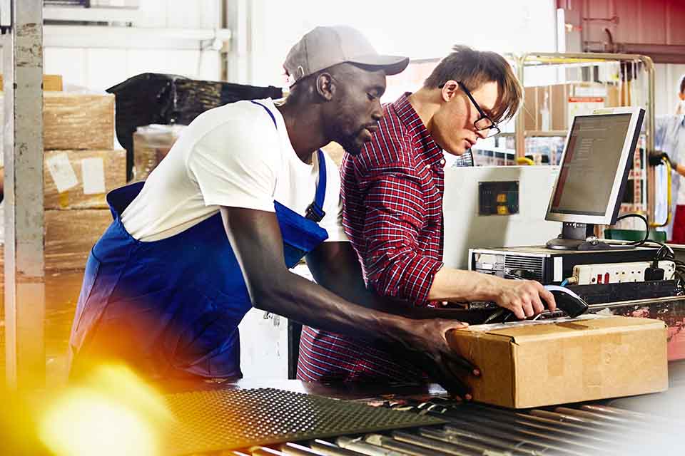 4 Benefits of Upskilling Manufacturing Workers | Randstad USA