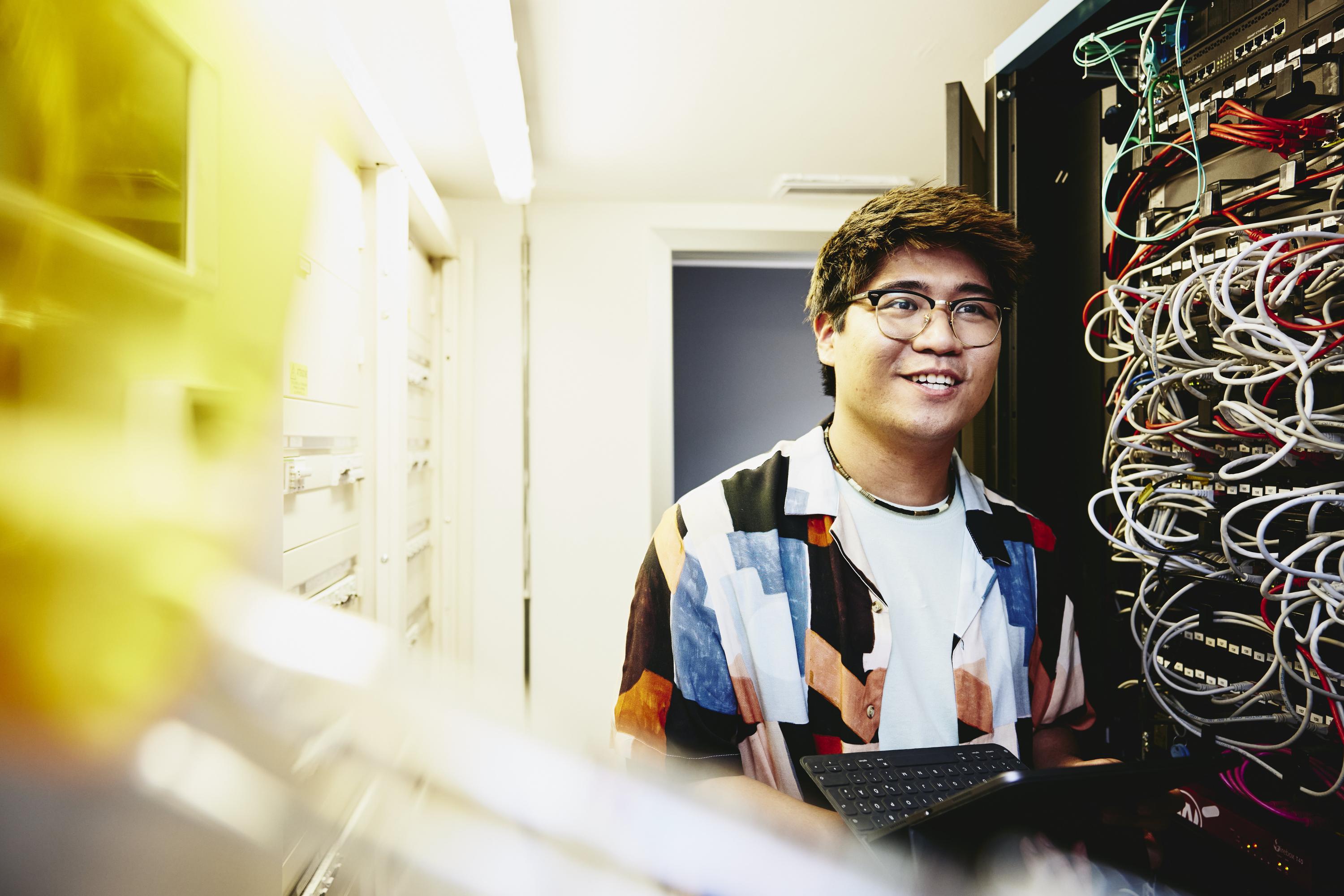 Working as a network administrator | Randstad USA