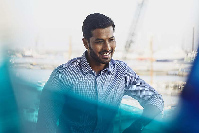 Working as a site manager: your tasks, salary, and career opportunities ...